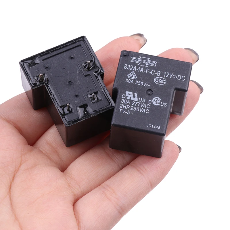 2-PCS-12V-Relay-832A-1A-F-C-B-12VDC-30A-4Pins.jpg
