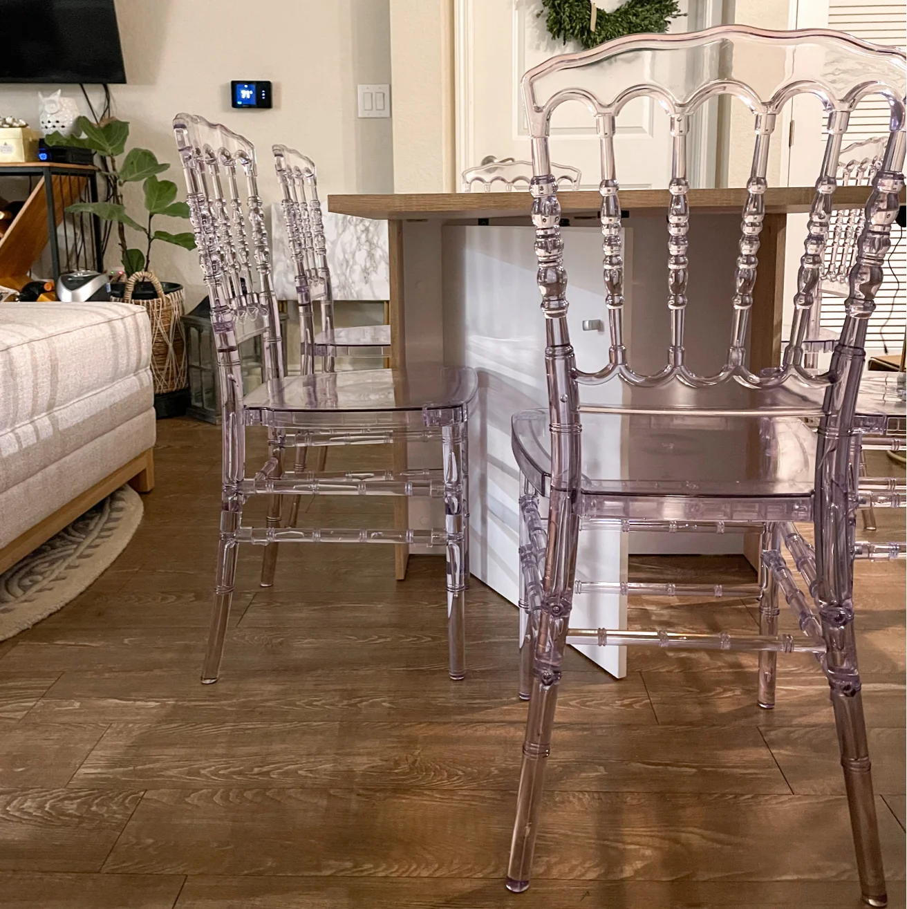 60pcs-Durable-crystal-clear-phoenix-stackable-resin-wedding-chair-153.png