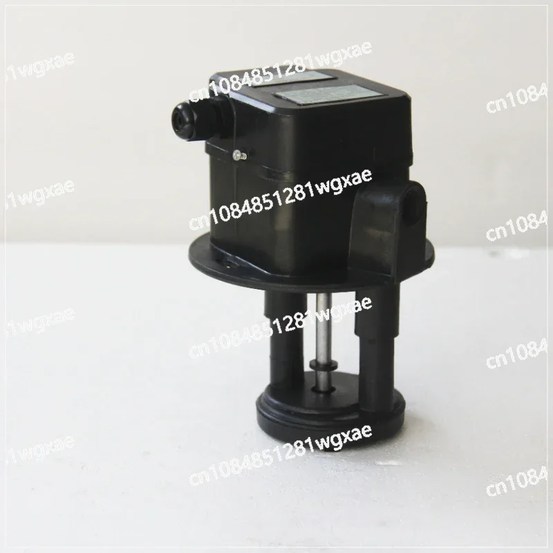 TSC-45-Coolant-Pump-for-Metal-Working-Machines-Used-for-Cooling-Band-Saws-80mm.jpg
