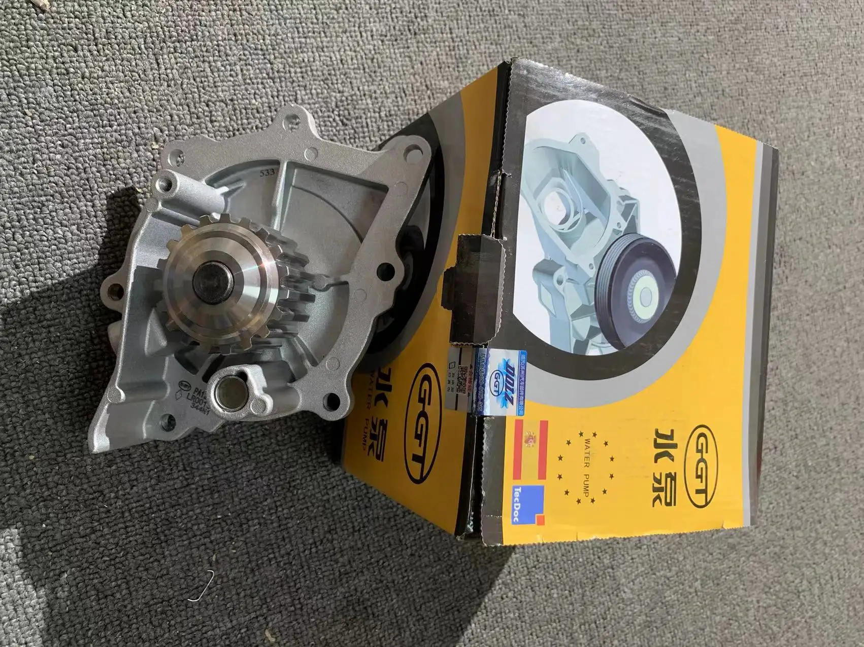 DOLZ-2-2-TD4-Diesel-Water-Pump-Land-Rover-Freelander-2-Range-Rover ...