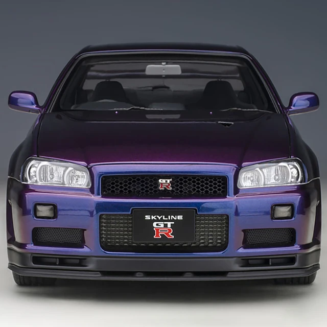 年末のプロモーション特価！ R-34 Skyline GTR NISMO 1:18 Scale Model Nissan 18:1スケール ...