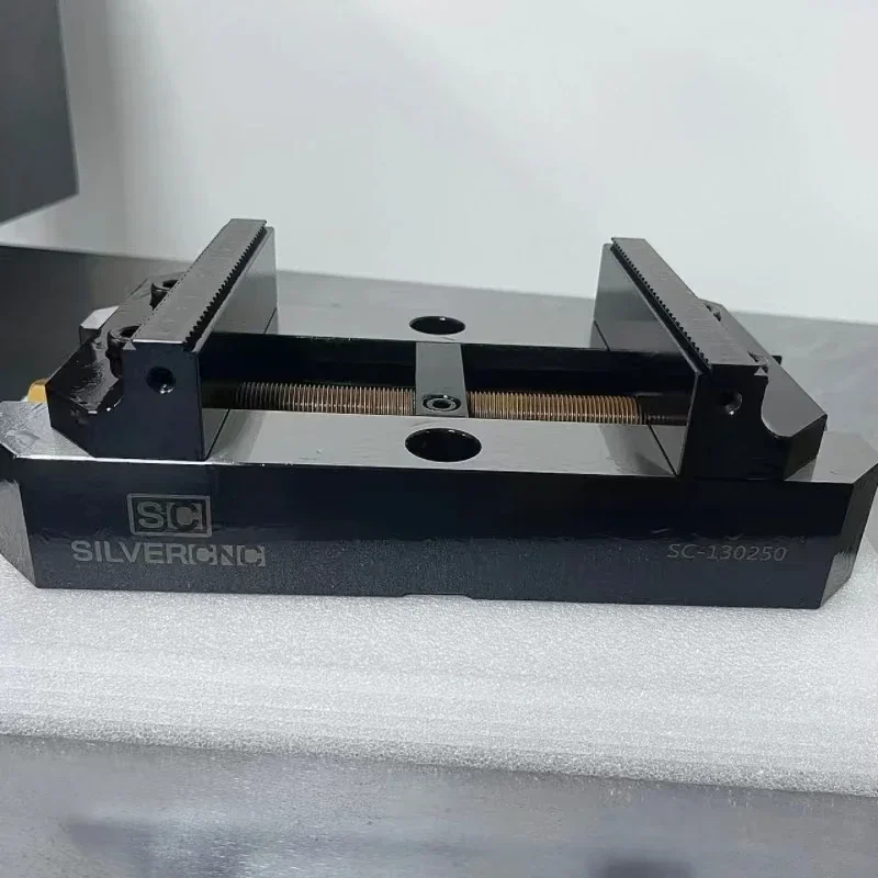Large-CNC-Self-centering-Vise-SC-130250-Four-axis-Five-axis-Concentric ...