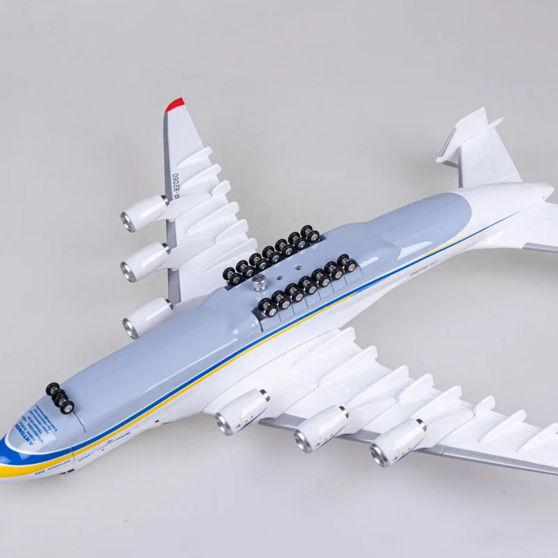 Antonov AN225 Mriya - 42CM - Scale 1:200 - Folding Nose – Flying Dreams ...