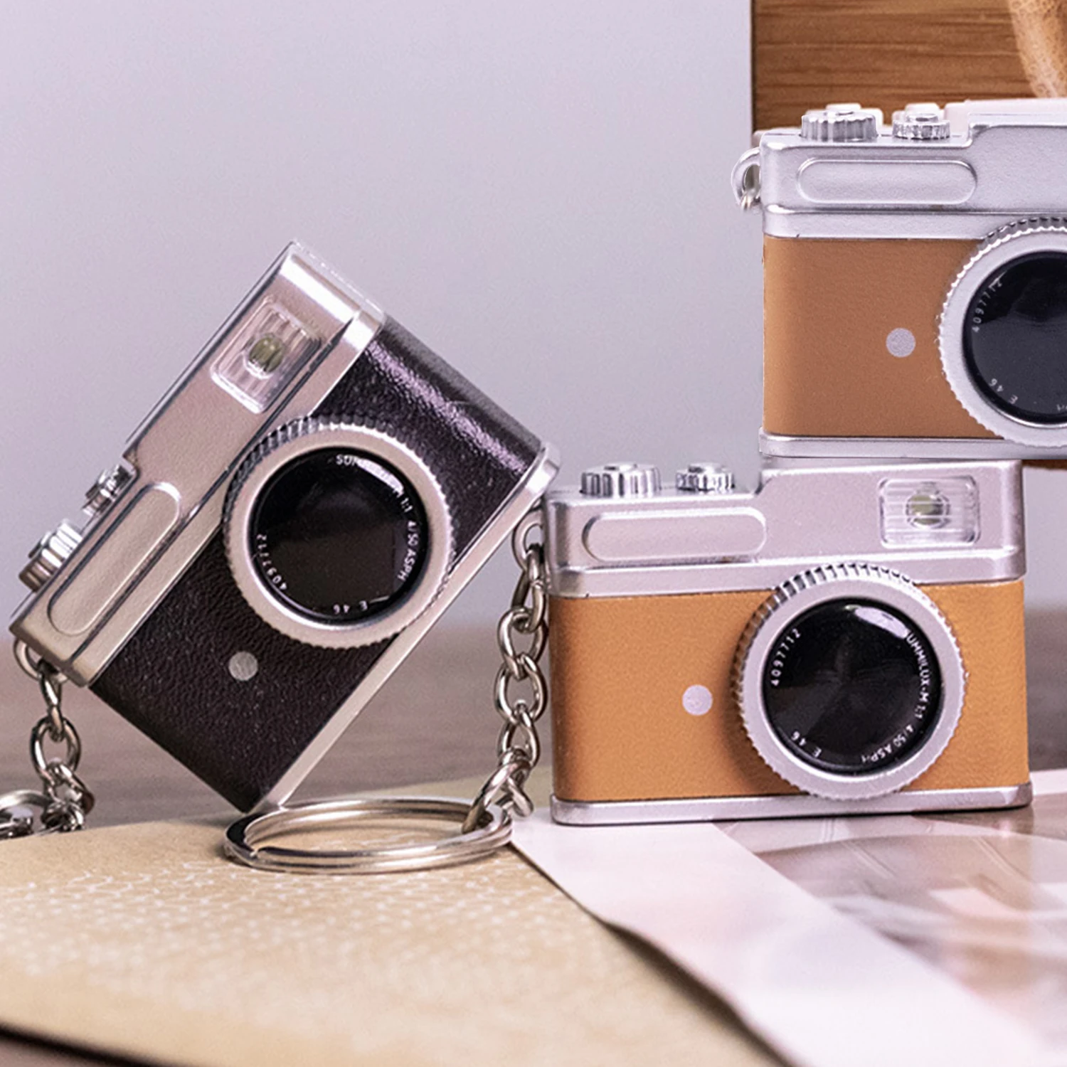 New-Creative-Mini-Glow-Baby-With-DSLR-Camera-Keychain-With-Flash-Sound ...