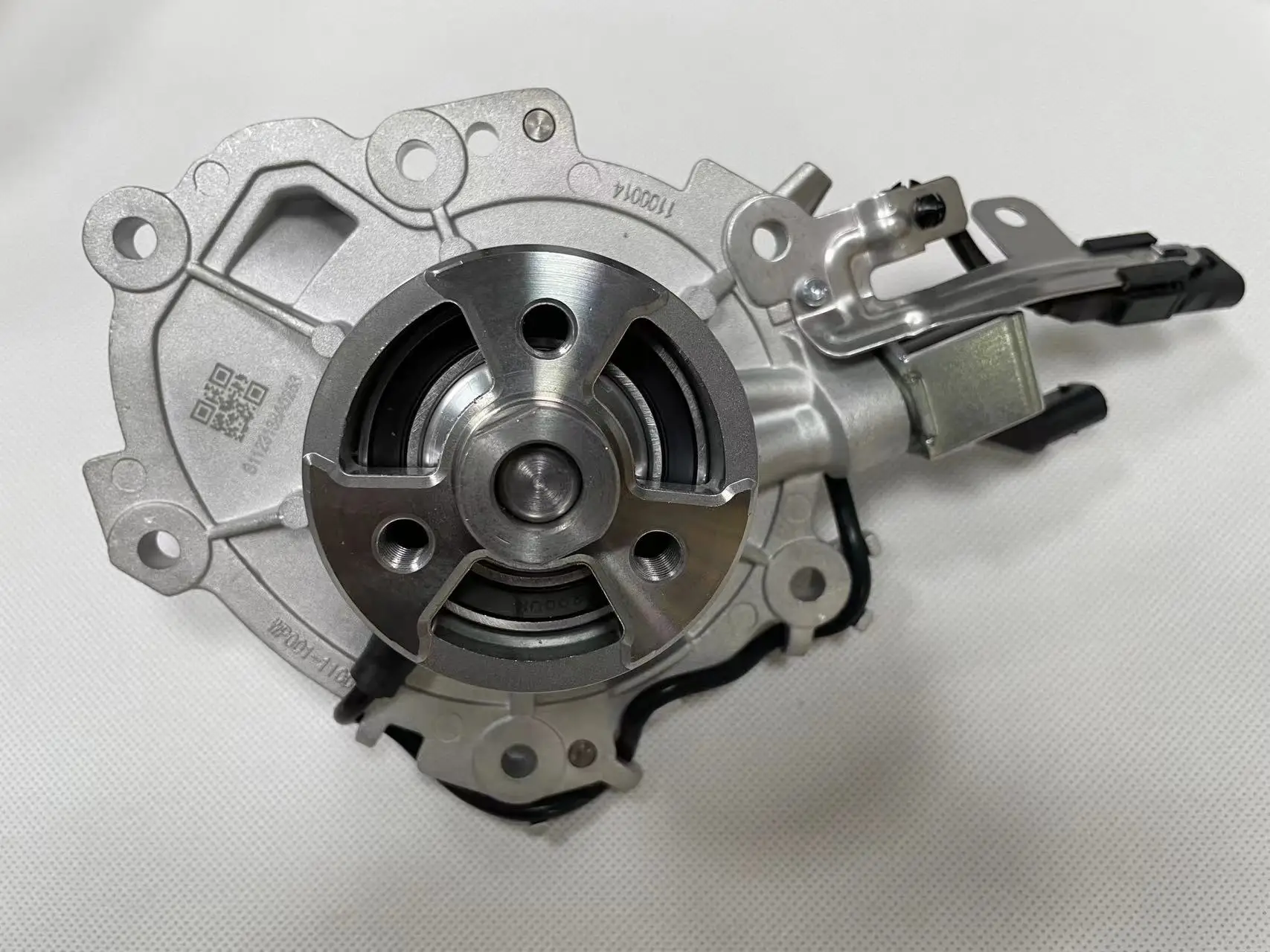 JDE41184-LR123392-LR154597-LR092953-JDE40573-Aurora-Freelander-2-baru-2 ...