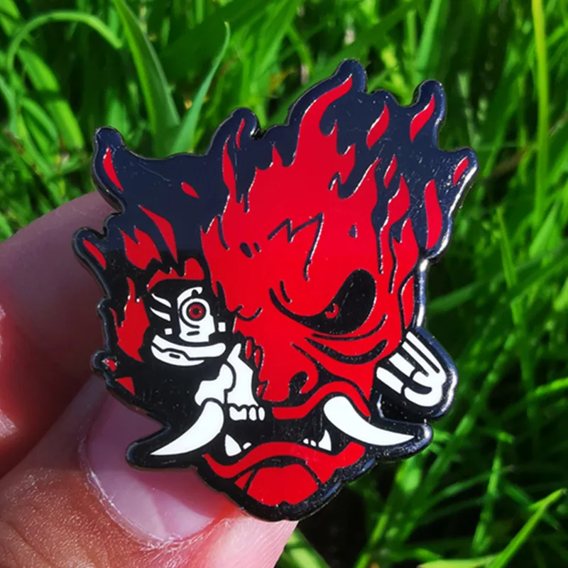 Samurai Jinx Crânio Vermelho Esmalte Broche Pinos Emblemas De Metal ...