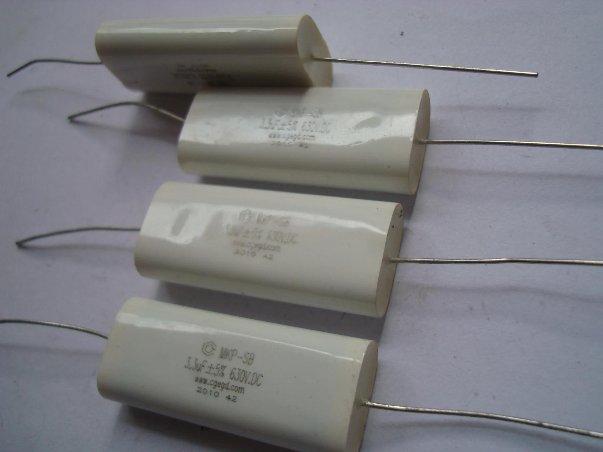 MKP-630V-3-3UF-335J-MKP-1000V-0-1UF-MKP-750V-0-47UF.jpg