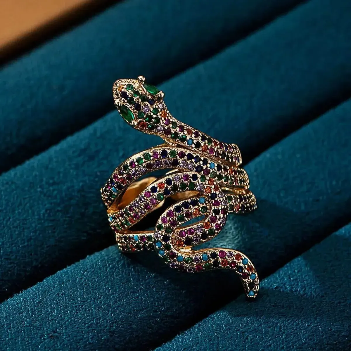 Snake-shaped-Animal-themed-Rings-Fashionable-Colorful-Diamonds-High-end ...