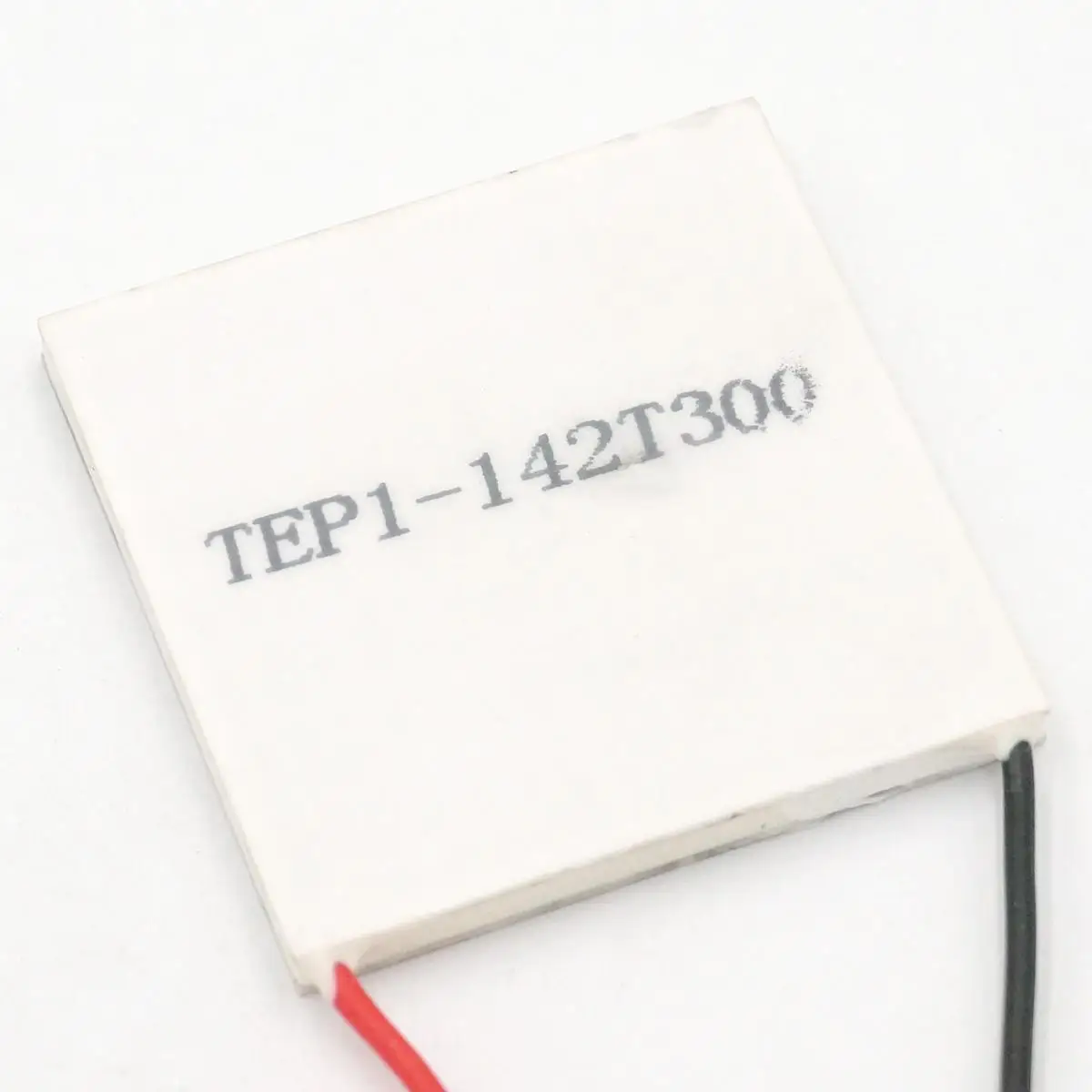 40x40mm-Ceramic-Heatsink-Thermoelectric-Cooler-Peltier-Cooling-Plate ...