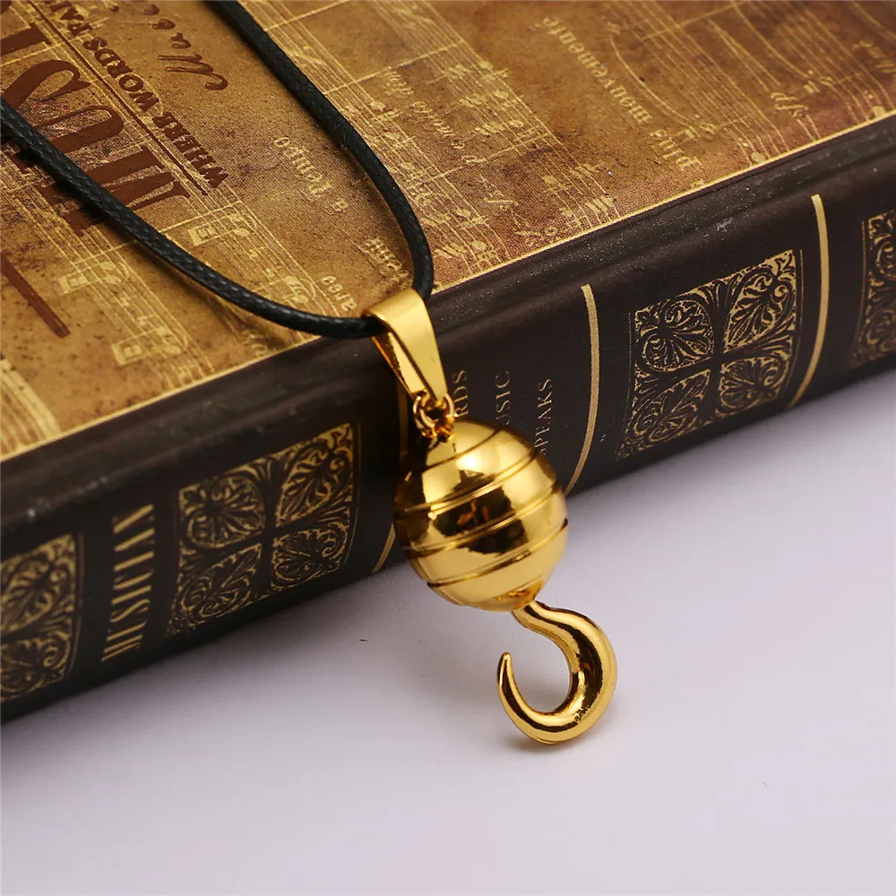 One Piece Sir Crocodile Golden Hook Keychain Necklace Choker | One ...