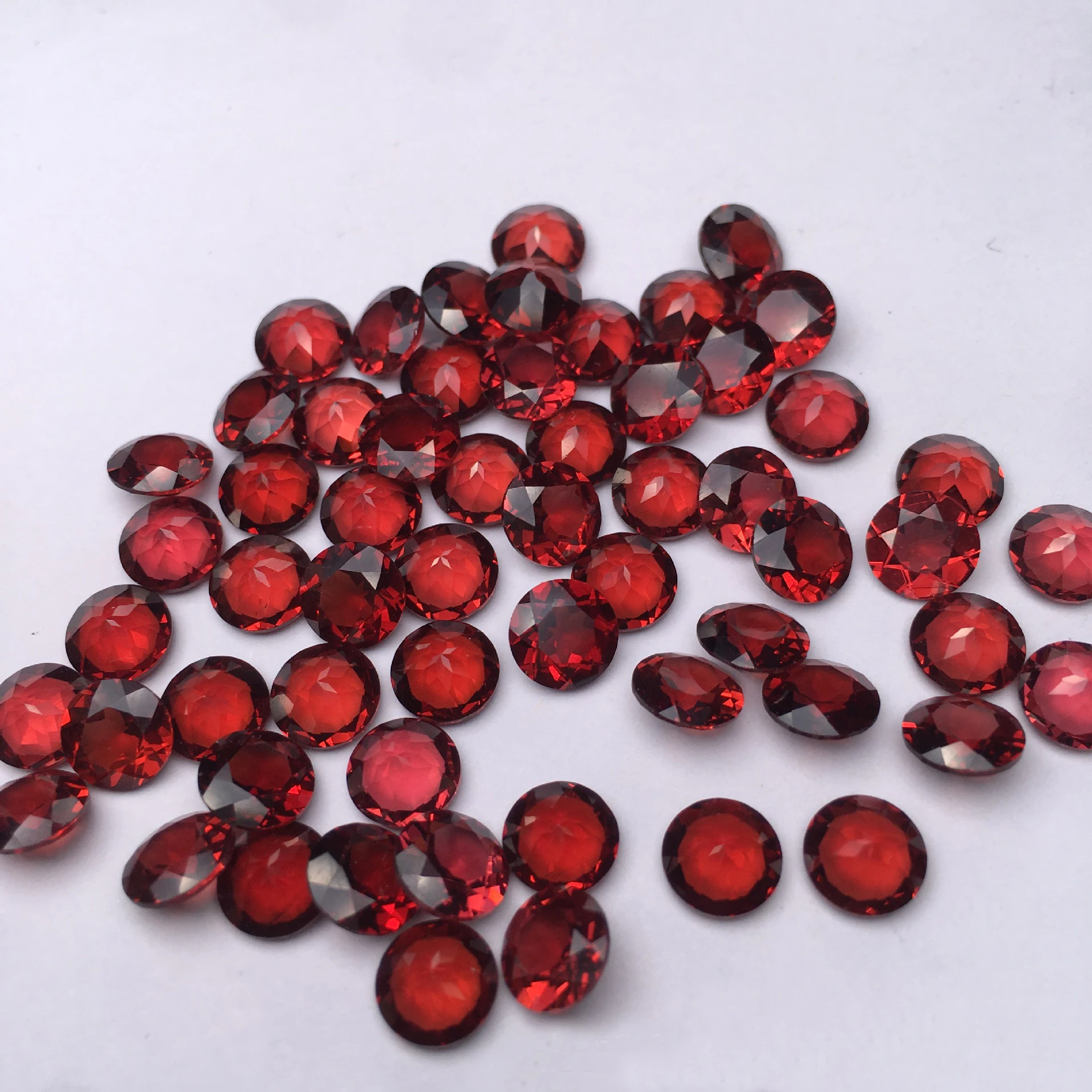 Wholesale Natural Garnet Round Brilliant Cut Ring Face Multi-Size ...