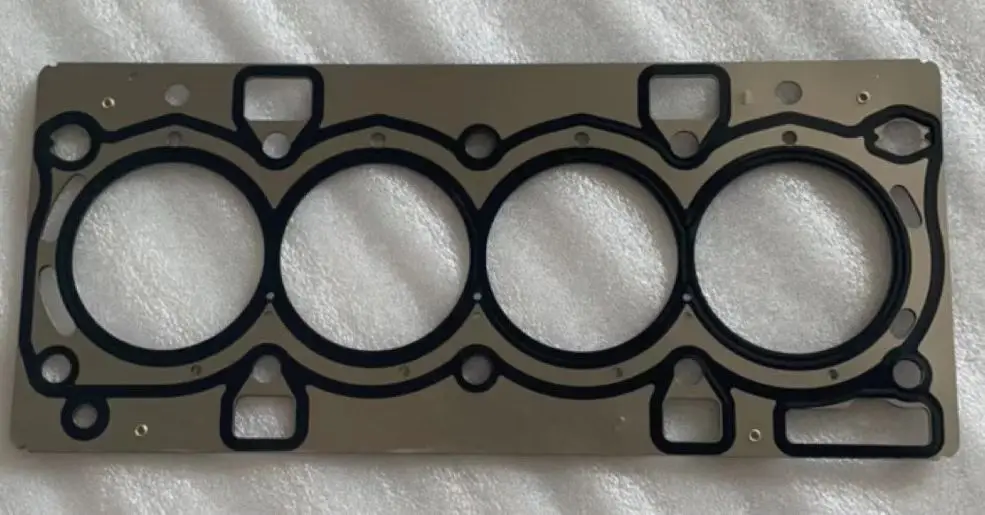 For-Volvo-V70-V60-V40-S80-S60-31460680-Engine-Cylinder-Head-Side-Cover ...