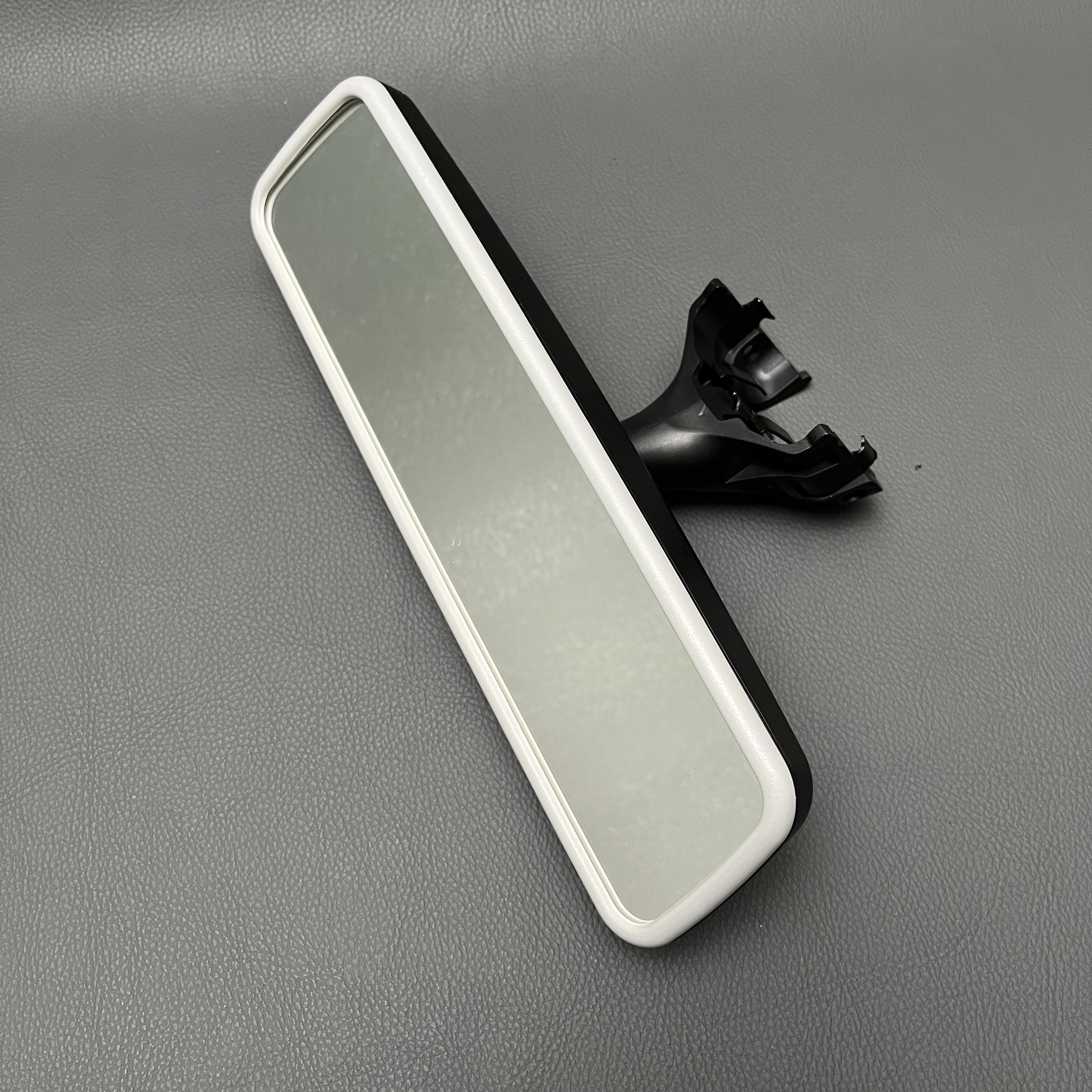 56D857511 Gray Interior Rearview Mirror Windscreen Mirror For VW Passat ...