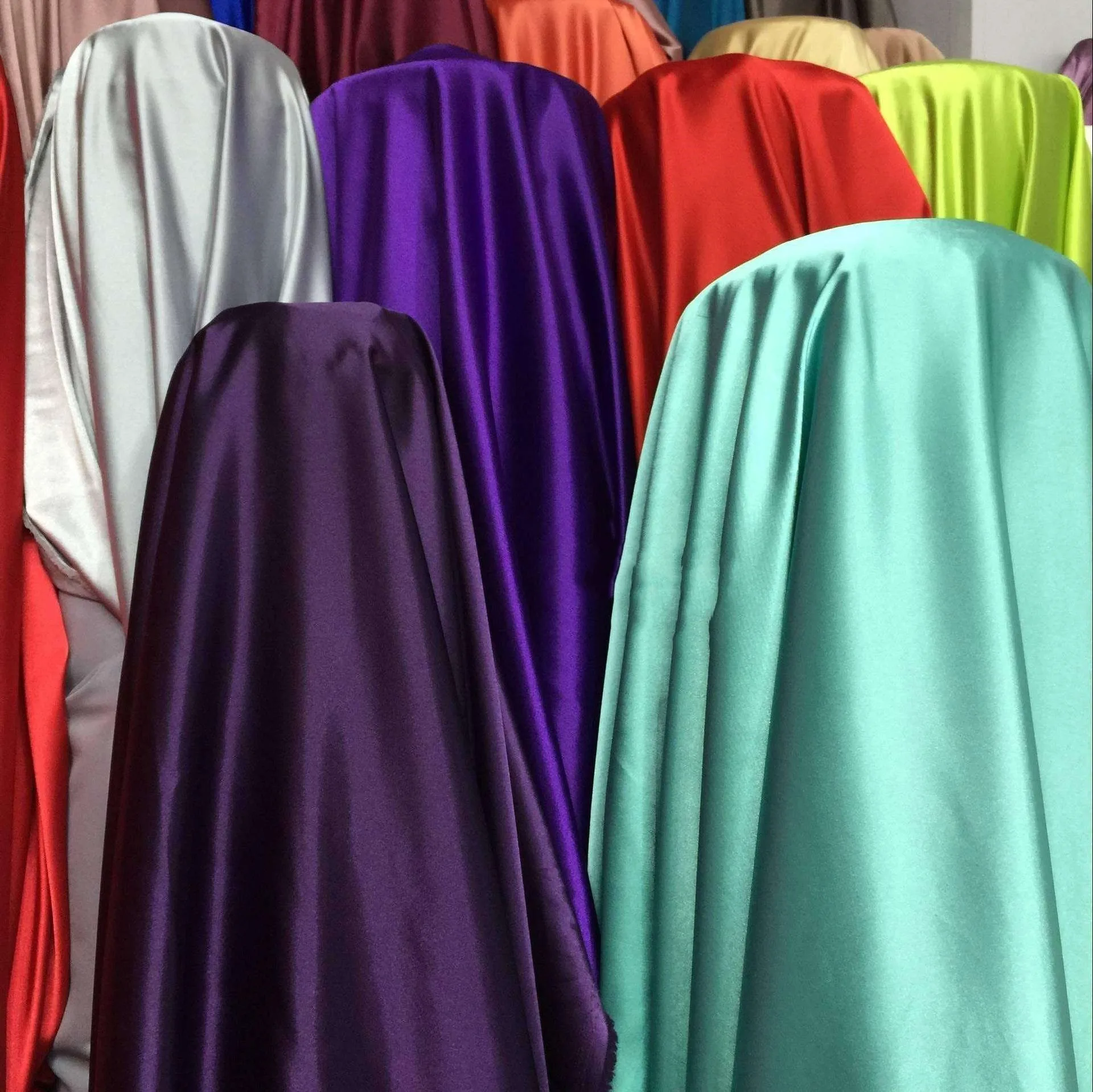 Tela-lisa-de-seda-tejida-100-poli-ster-de-alta-calidad-con-tacto-suave ...