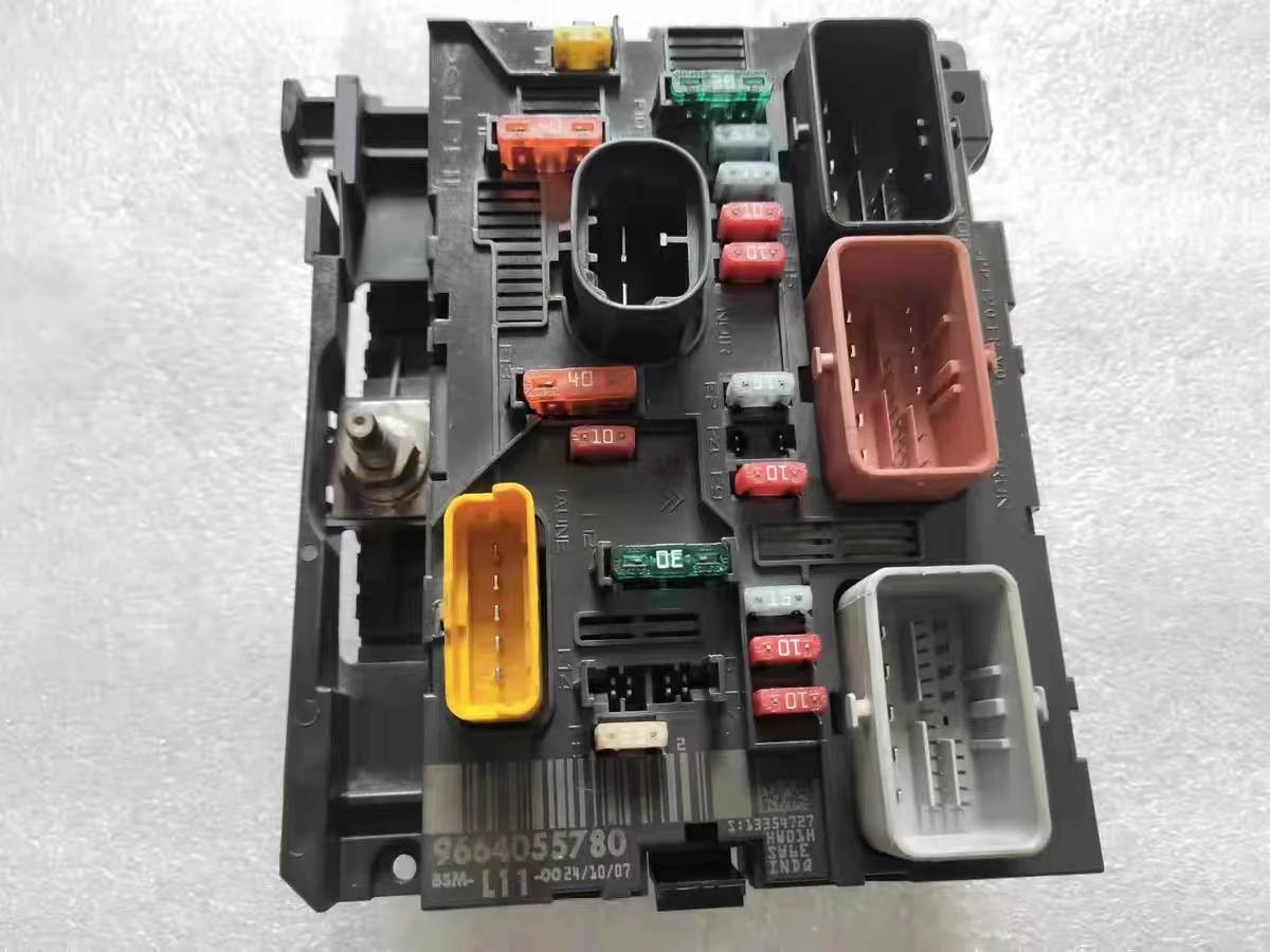 ARCTIC Conjunto de caja de fusibles para coche, BSM LO4/L11 6500FH ...