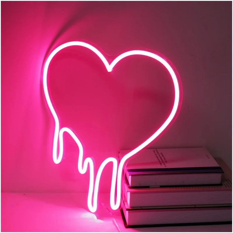 Neon Heart Light
