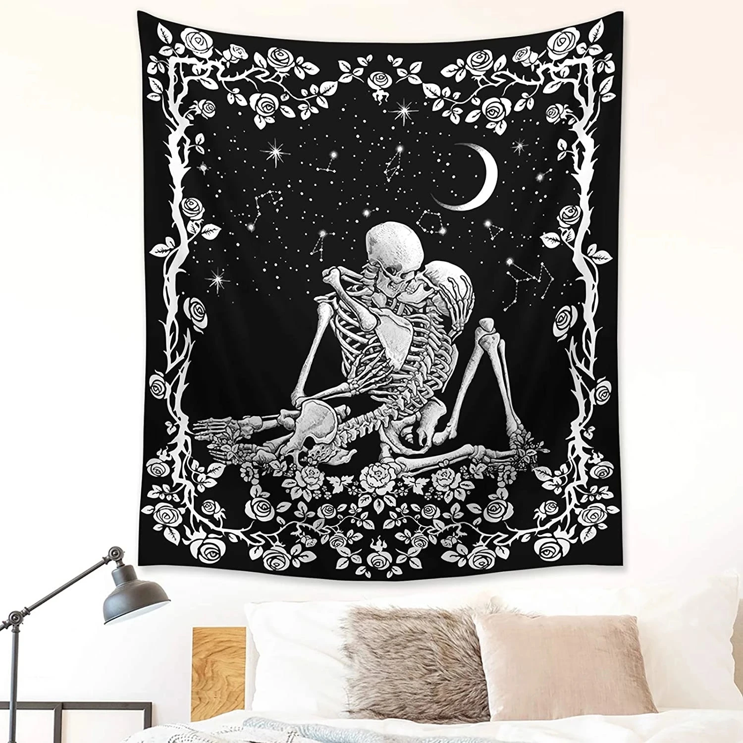 kissing lovers skeleton tapestry, black and white romantic skeleton ...