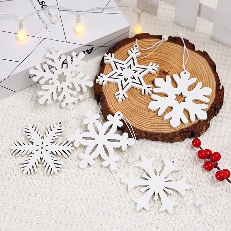50pcs-Wooden-Snowflake-Flakes-White-Cartoon-Christmas-Decorations-3CM ...