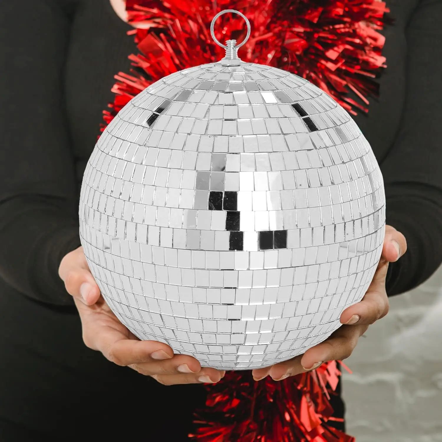 Everything You Need to Know About Reflection Sphere Decorations