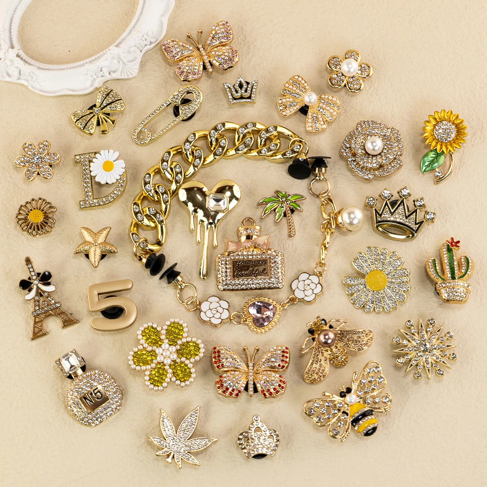 1pcs-Designer-Golden-Chain-Metal-Luxury-Shoe-Charms-Daisy-Decorations ...