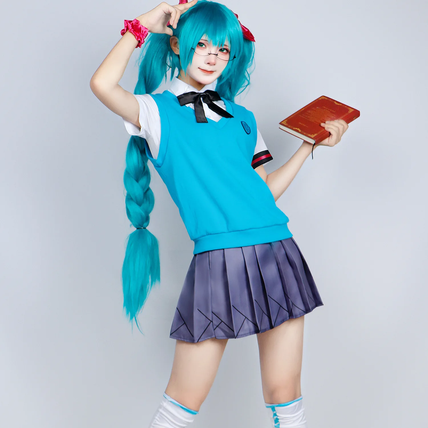 Garfield Miku Cosplay: The Ultimate Guide to Combining Cats, Cyberpunk ...
