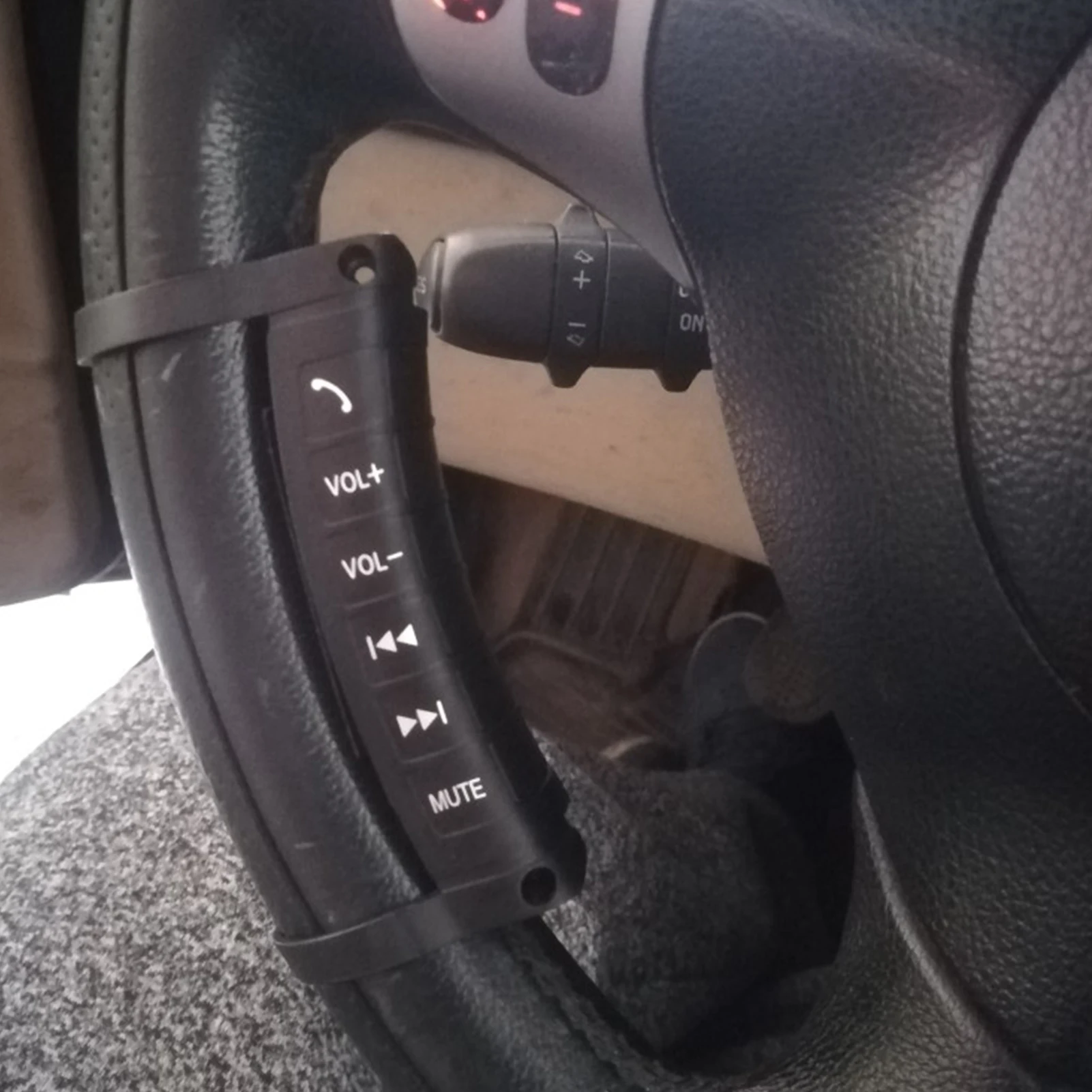 Universal-Car-Steering-Wheel-Multimedia-Switch-DVD-Navigation-Wireless ...