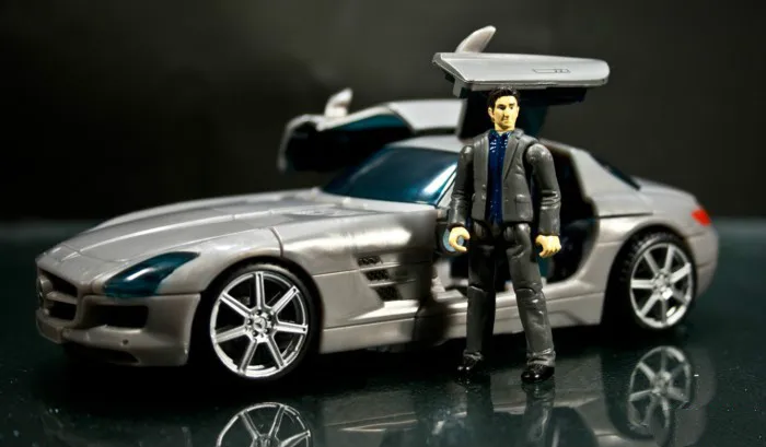 Transformers 3 Soundwave Car