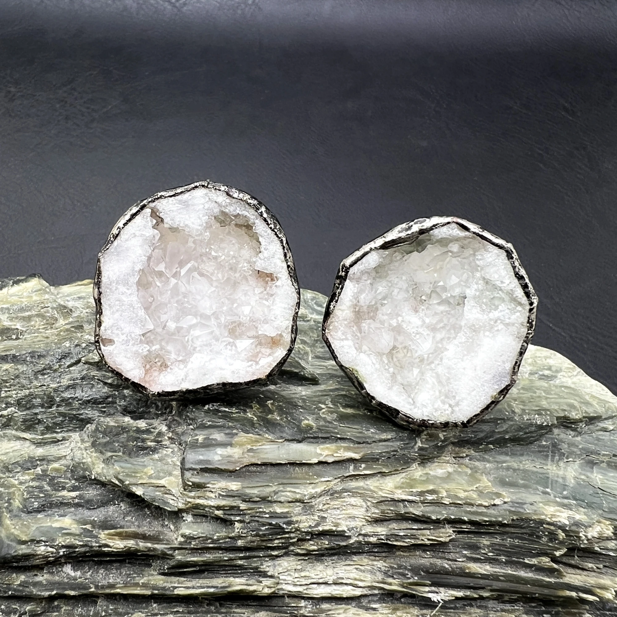 10PCS Large Natural White Quartz Crystal Geode Adjustable Rings For ...