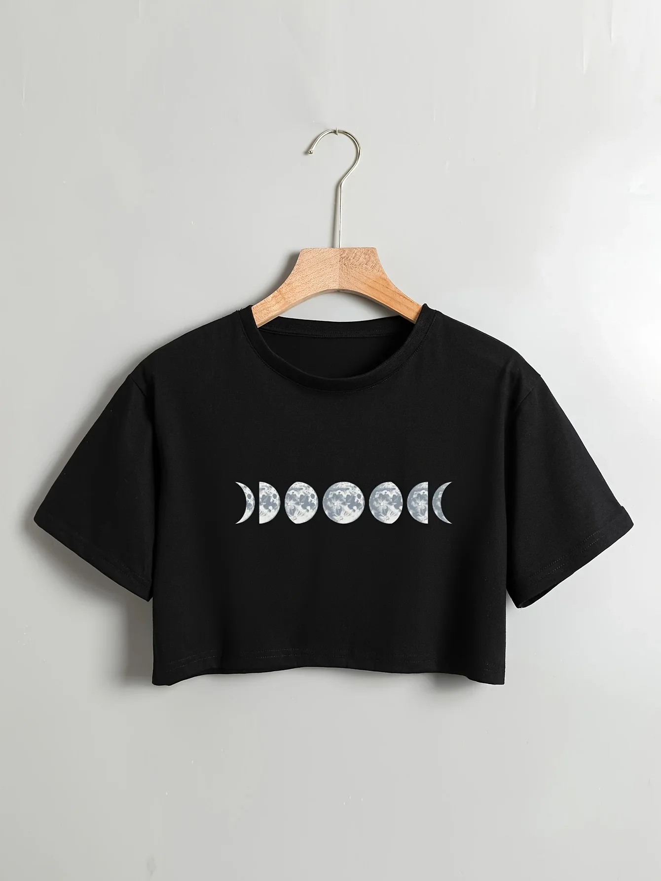 Moon Print Crew Neck T-shirt Casual Short Sleeve Crop Top for Spring ...