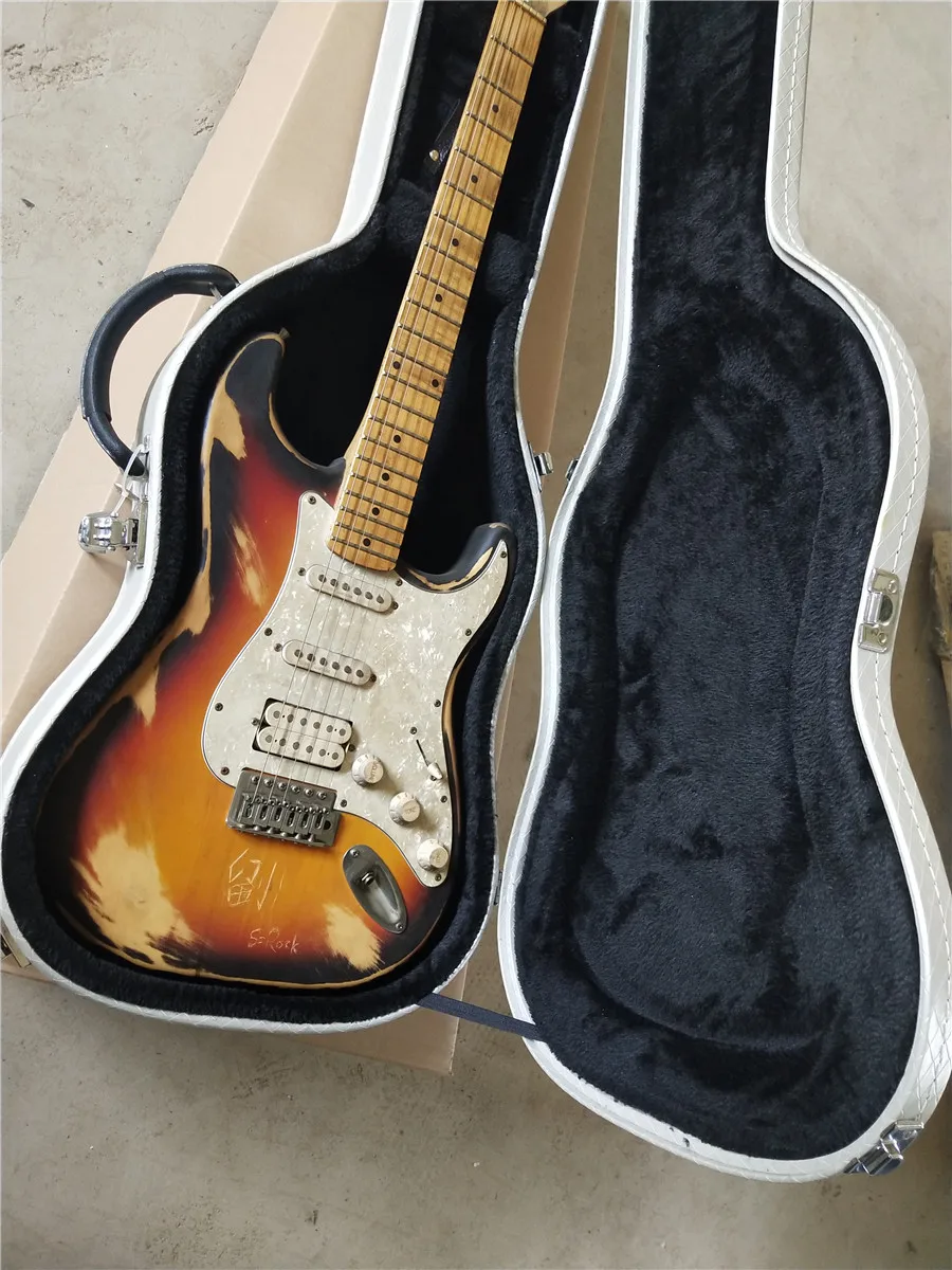Silver electric guitar case Piano case Guitar case st model black ...