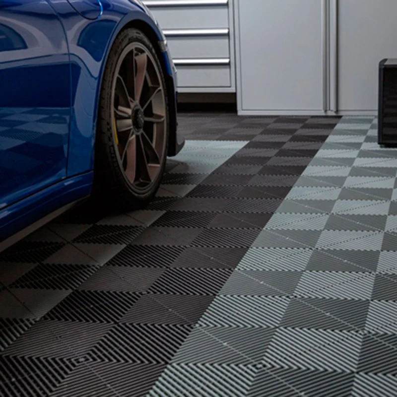 Outdoor Interlocking Tiles