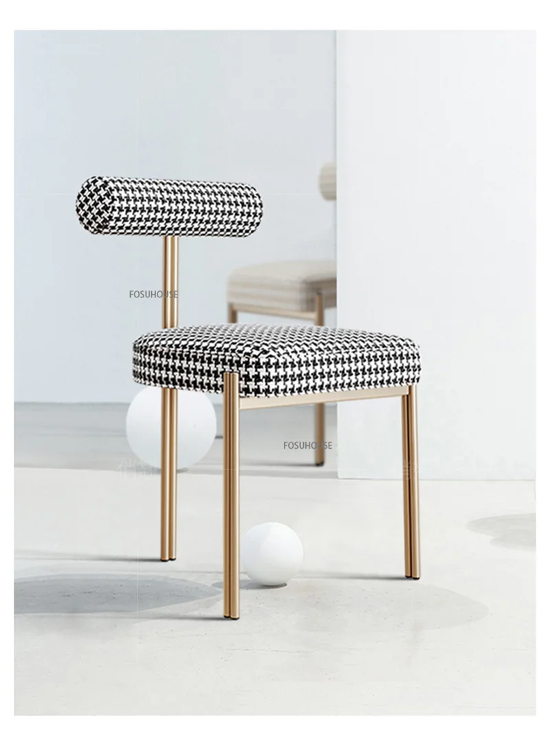 [(1254)Camel grid-black]