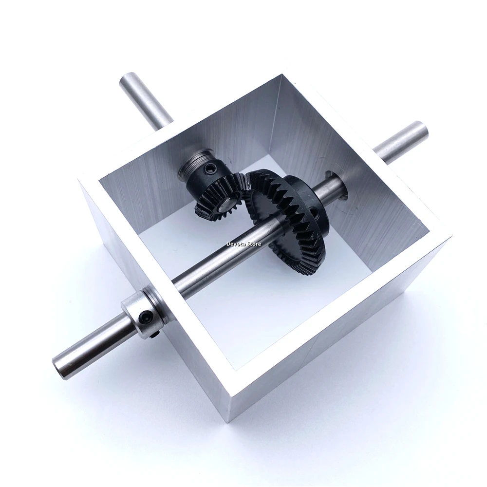 1-2-Right-Angle-Drive-Bevel-GearBox-90-Reversing-Mechanical-Angle ...