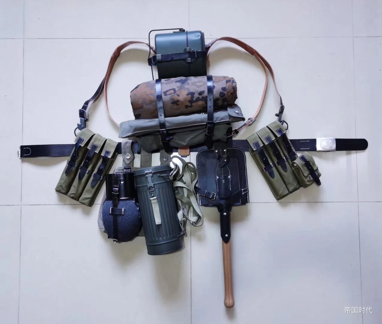 WWII WW2 German ARMY soldier MP38 AMMO Field Gear Package Equipment ...