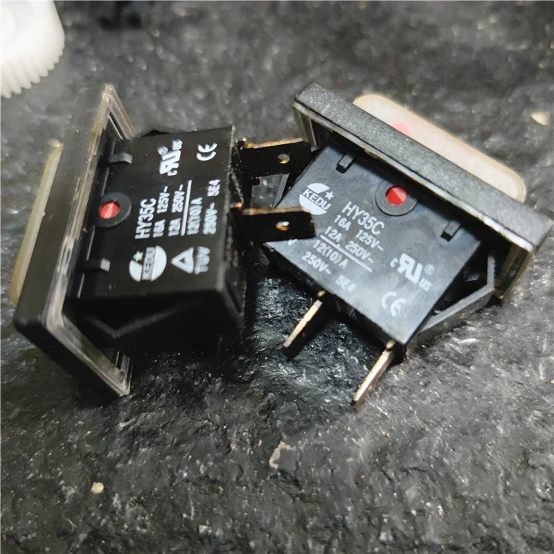 HY35C-125-250V-16-12A-Rocker-Push-Button-Switch.jpg