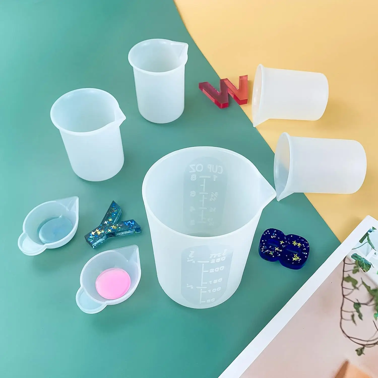 Silicone Mixing Measuring Pouring Cups – Craftistry Hub