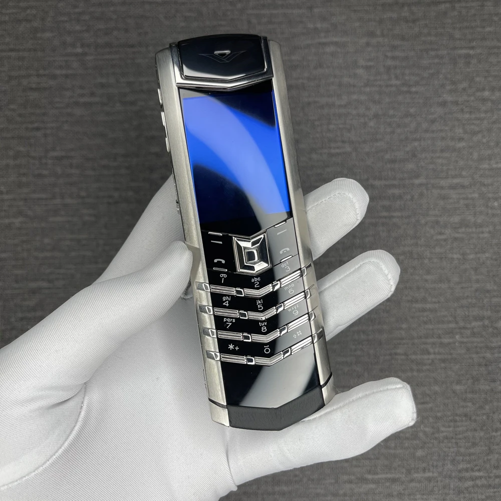 Vertu Signature Mobile Phone | High-end Phones | Mobile Design ...