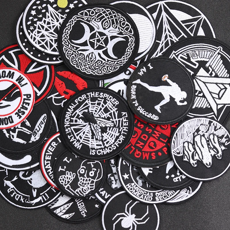 Punk Style Black Circle Iron-On Patches Clothe Embroidery Applique ...