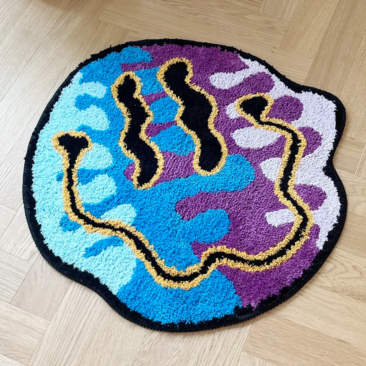 LAKEA-Tufted-Magic-Trippy-Smiling-Face-Rug-Handmade-Carpet-Custom-Rug ...