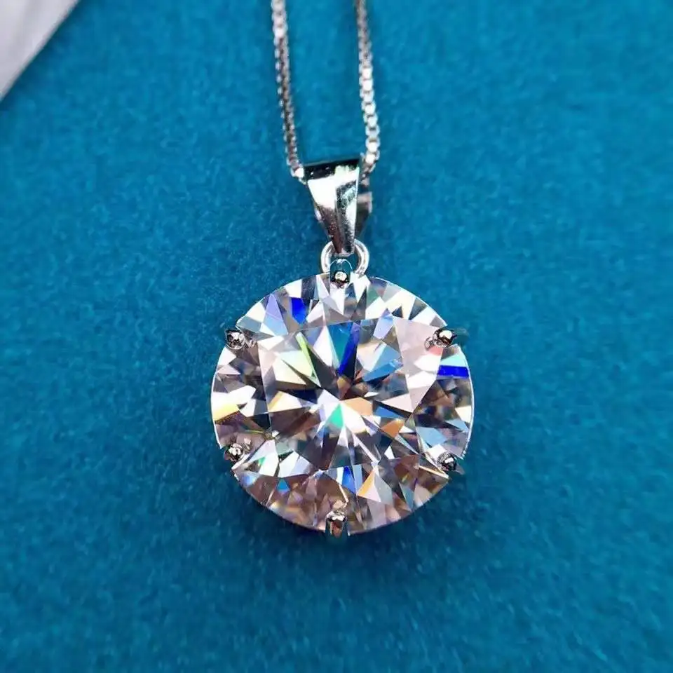 Domineering Moissan Diamond Pendant 10 Carat Large Diamond Hearts And ...
