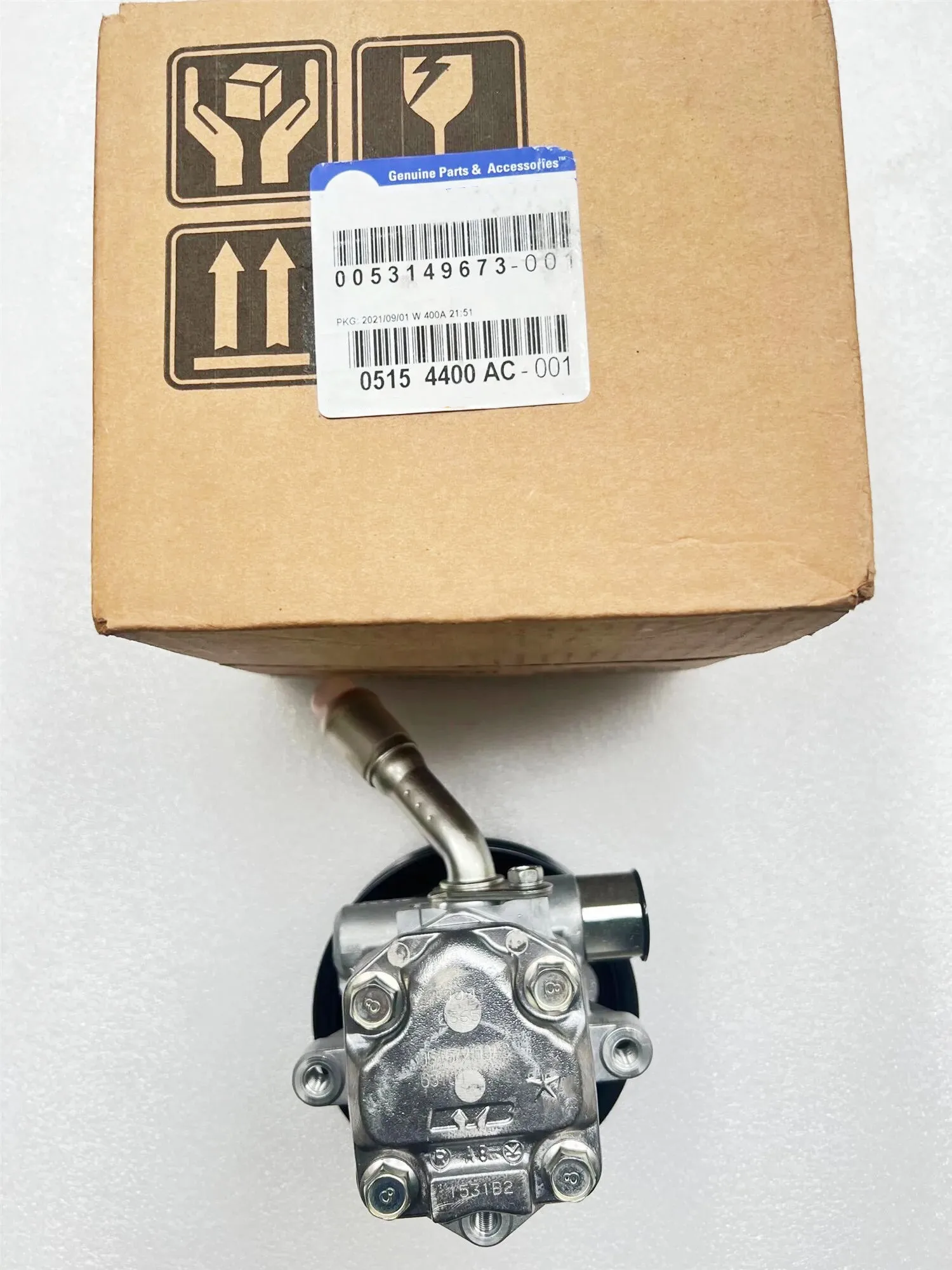 Original-Power-Steering-Booster-Pump-5154400AC-Suitable-For-3-6L-Jeep ...