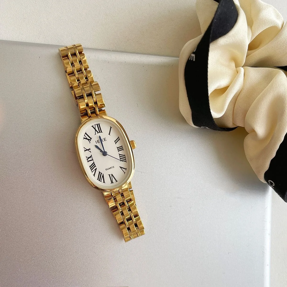 Women Quartz Watch Luxury Oval Tonneau Shaped Clock Vintage Roman ...
