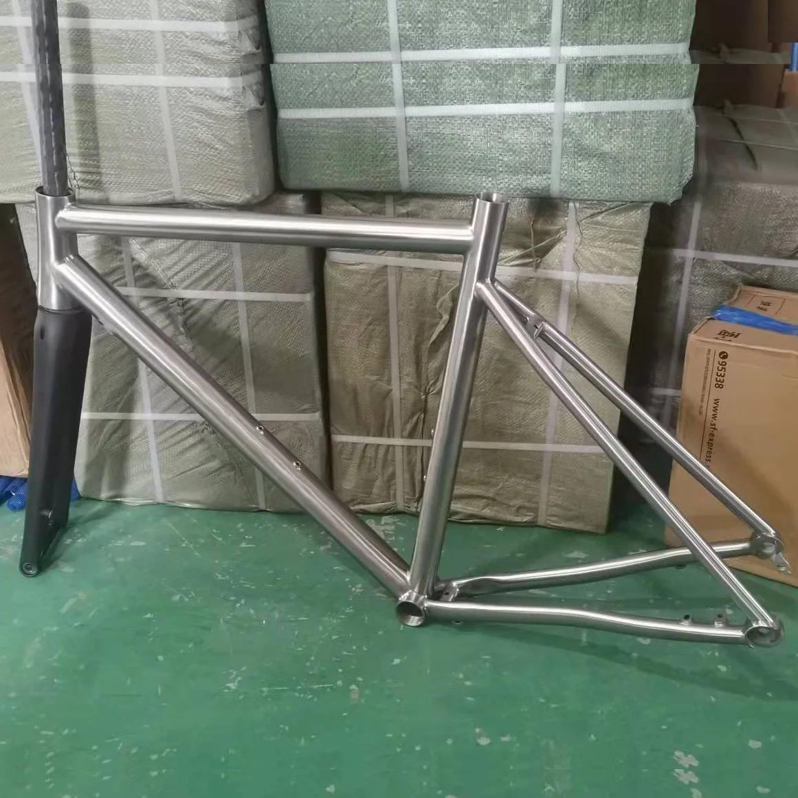 Titanium-Alloy-Bike-Frame-Gravel-Road-Bicycle-Frame-Set-with-Carbon ...