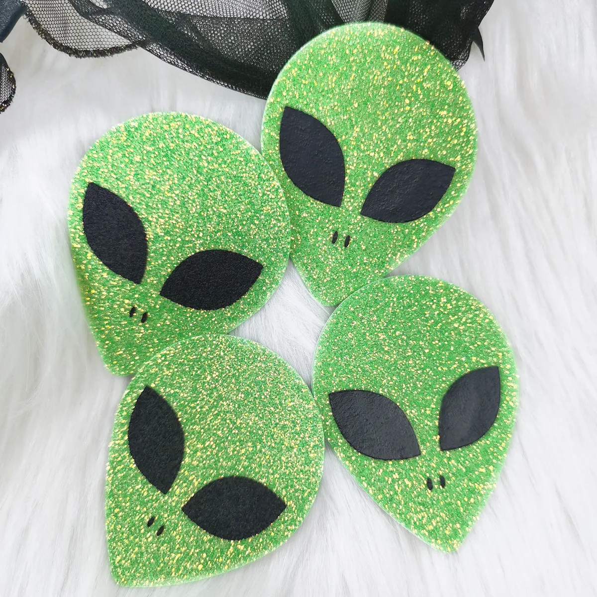 Invisible Disposable Breast Patch Clover Alien Women S Breast Lift Tape Chest Stickers Bara