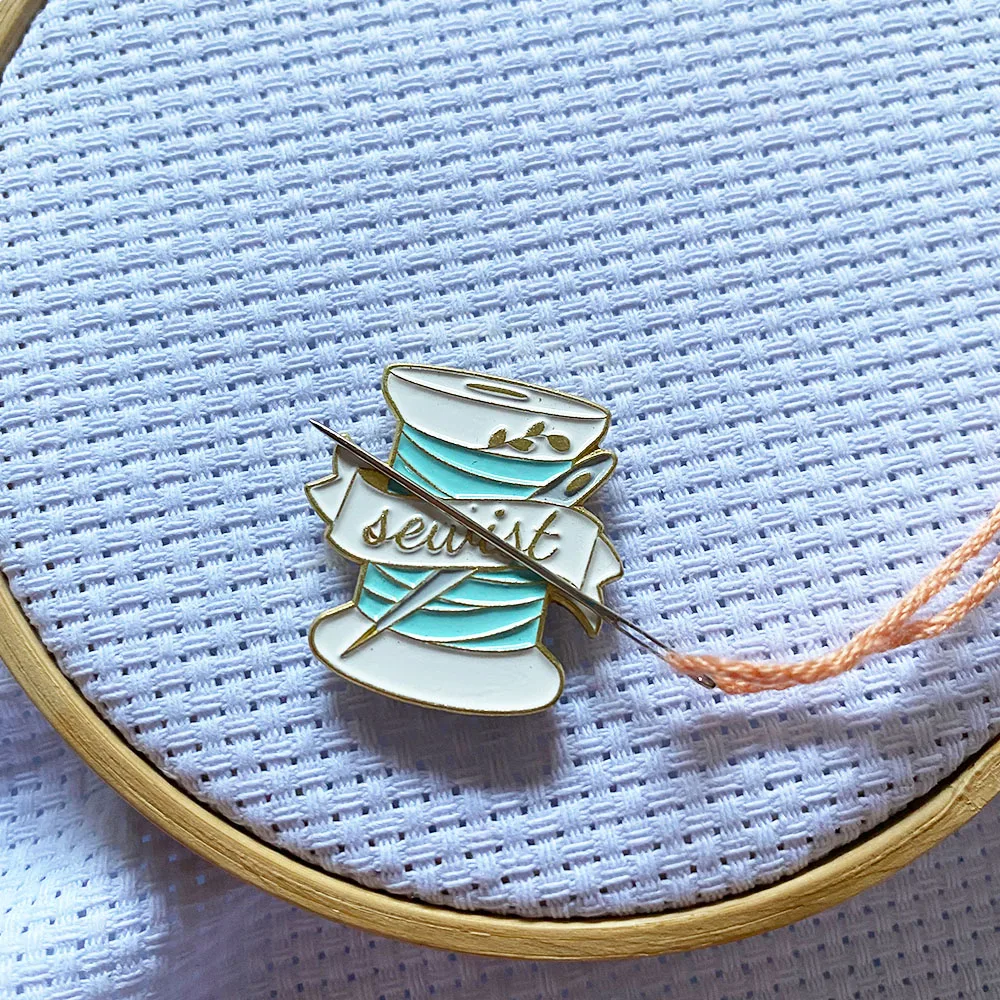 Cartoon-Needle-Minder-Magnetic-for-Needlepoint-Cross-Stitch-Embroidery ...