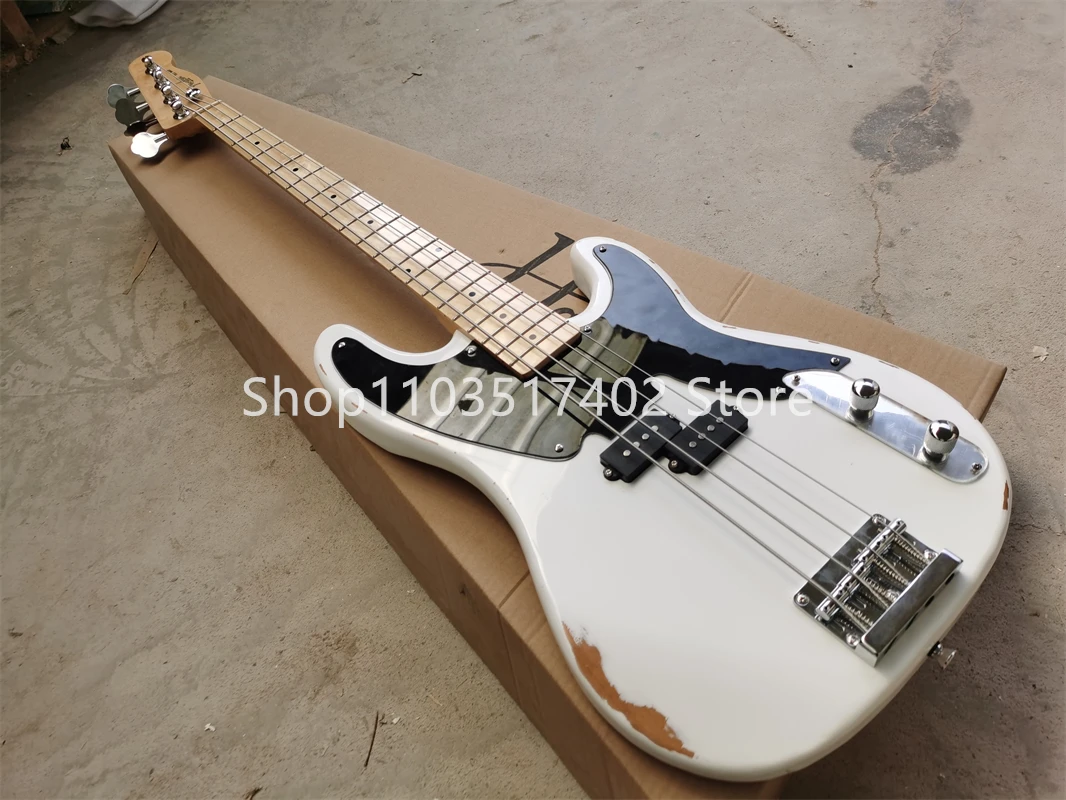 Relic-white-4-string-electric-bass-maple-fingerboard-black-pickguard ...