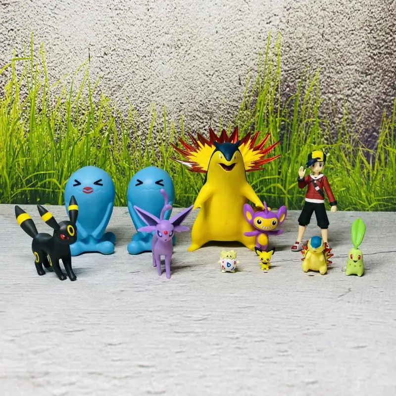 Bandai-Original-1-20-SCALEWORLD-Pokemon-Gold-Typhlosion-Espeon ...