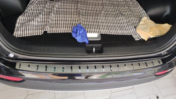 Car styling stainless steel Rear Bumper Protector Sill Trunk Rear guard ...