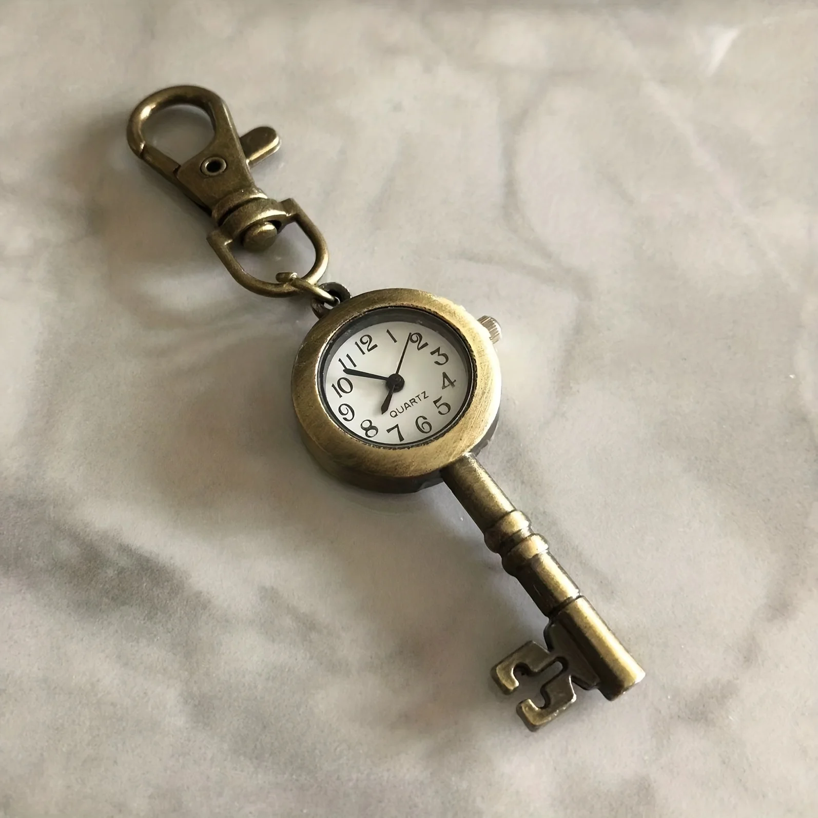 1PC-Keychain-Watch-Vintage-Pocket-Watch-Bronze-Dream-Key-Quartz-Pocket ...