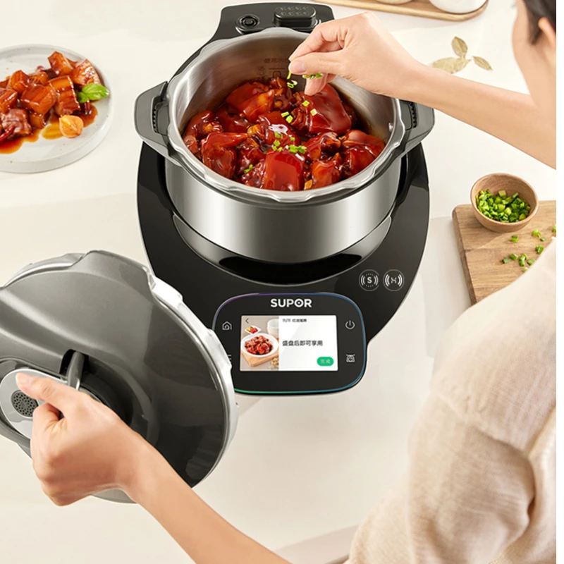 A-multifunctional-automatic-vegetable-frying-robot-for-a-small ...